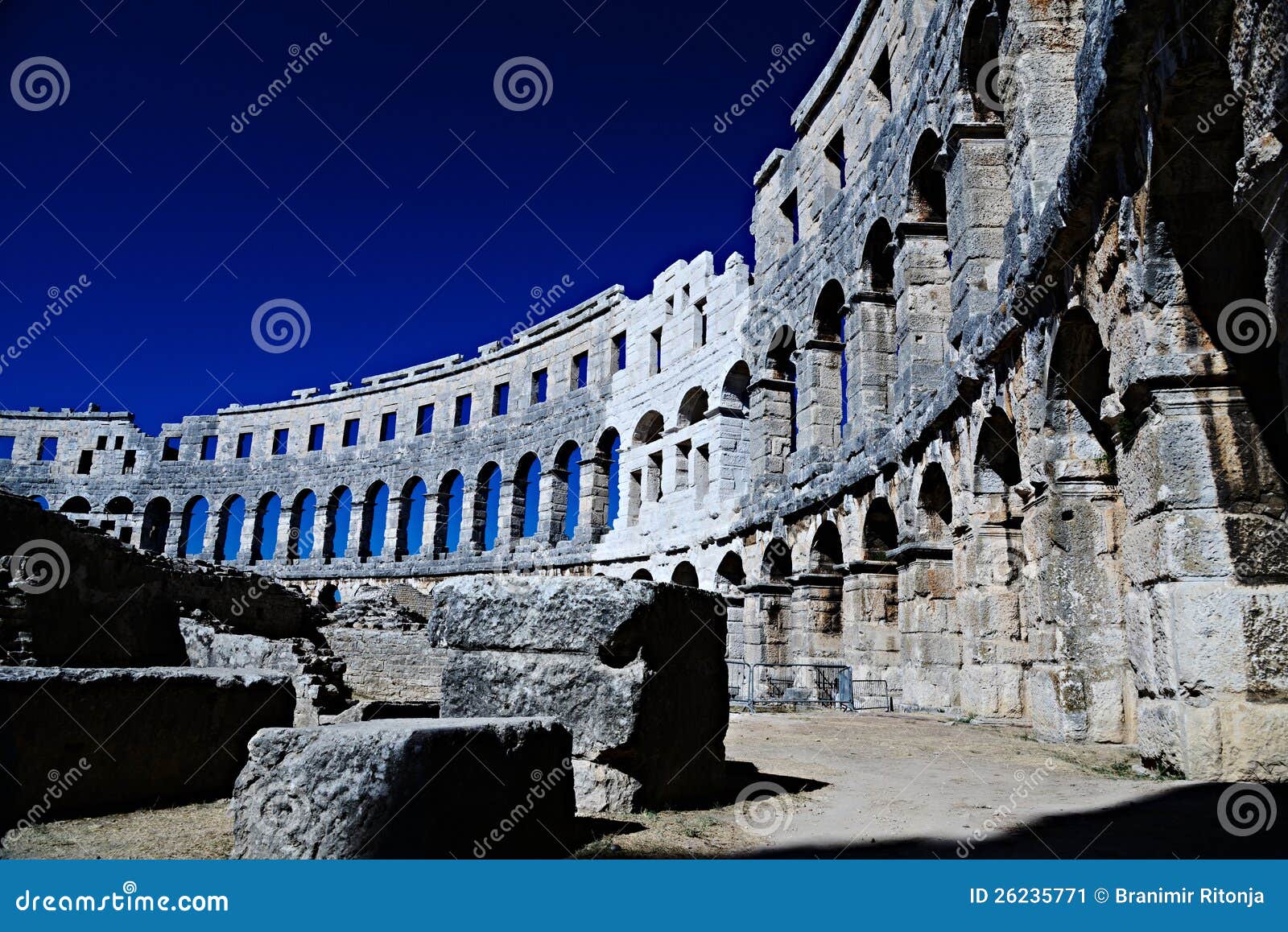 Arena stock image. Image of arena, tourist, column, pula - 26235771