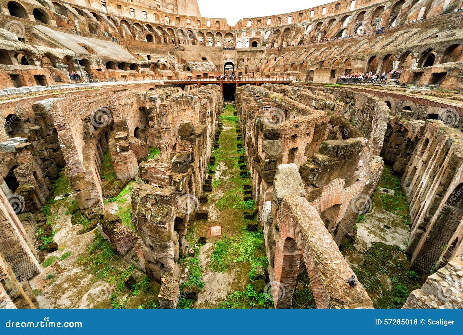 Arena Colosseum (Coliseum) in Rome Stock Foto - Image of verlaten ...