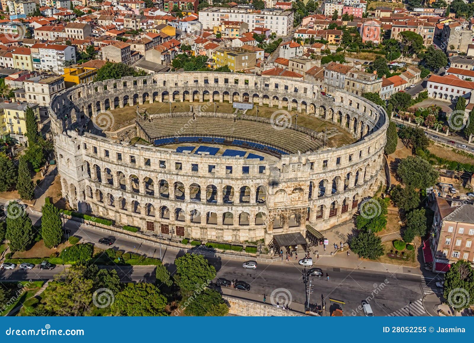 Arena in Pula stock image. Image of column, croatia, arch - 28052255