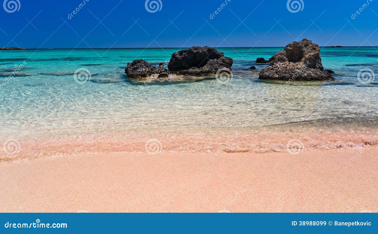 Arena Rosada De La Playa De Elafonisi, Isla De Creta Imagen de archivo ...