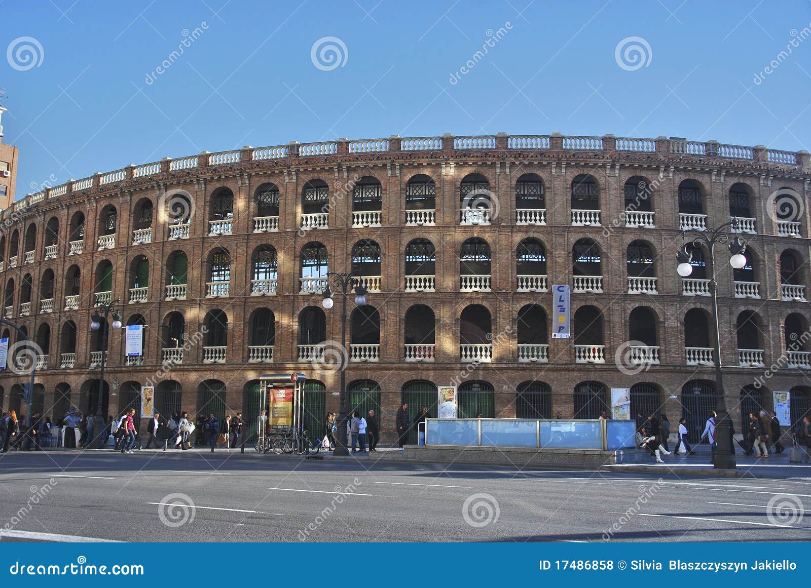 Arena in Valencia. redactionele stock foto. Image of stierengevecht ...