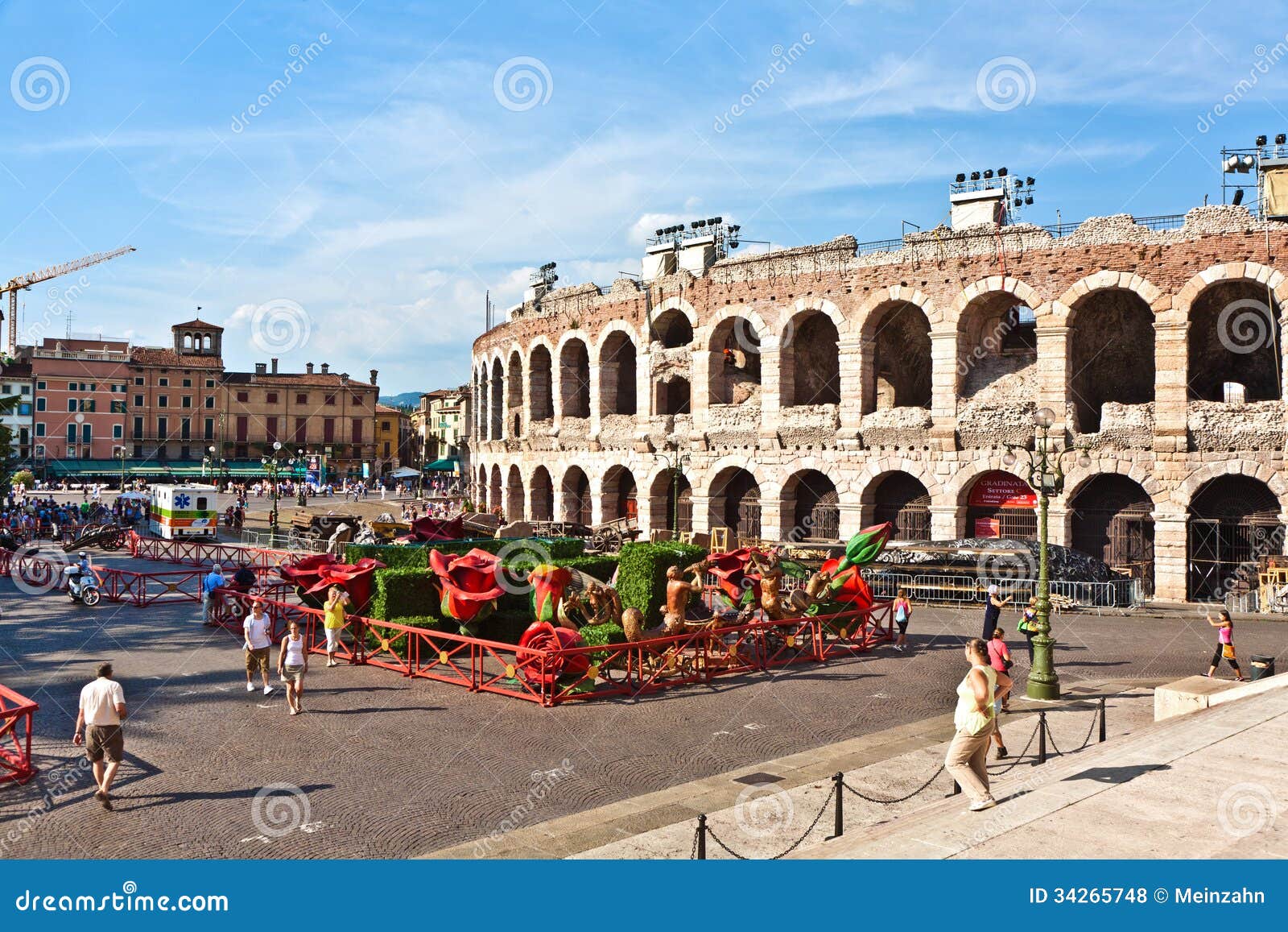 Arena in Verona Italy redaktionelles stockfoto. Bild von angeboten ...