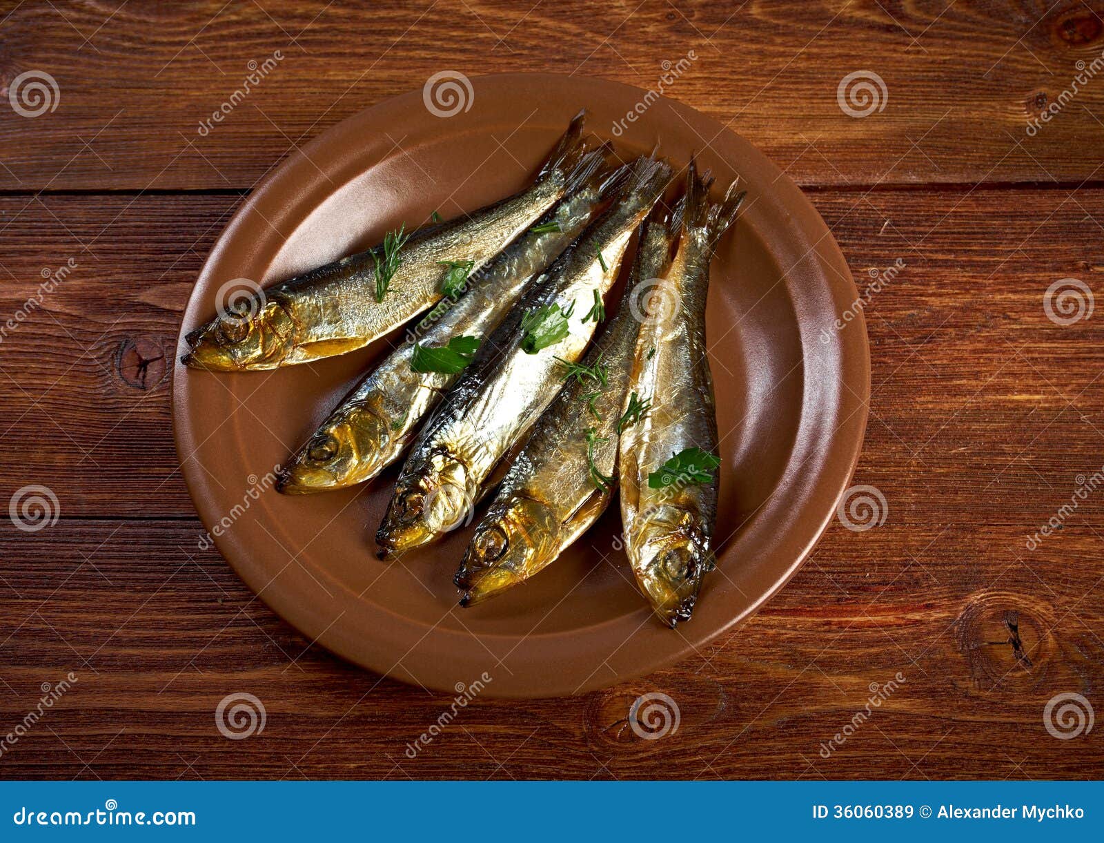 Arenques ahumados imagen de archivo. Imagen de quebradizo - 36060389