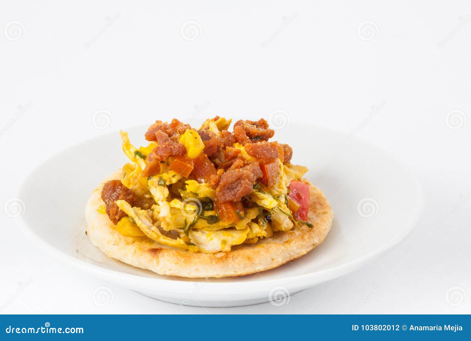 Arepa Colombiano Coberto Com Peito De Frango E Carne De Porco Foto de ...