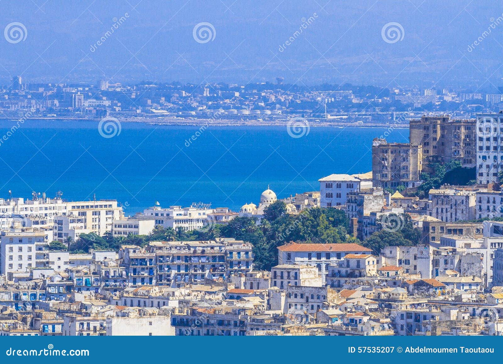 Argel fotografia editorial. Imagem de fachada, coluna - 57535207