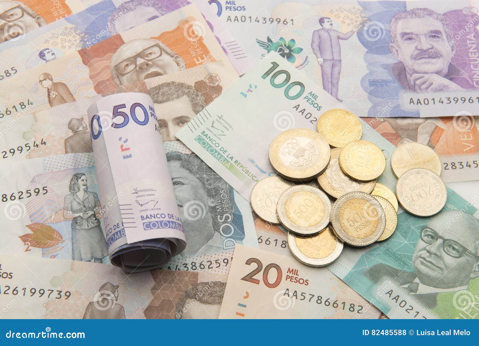 Argent colombien photo stock. Image of colombien, blanc - 82485588