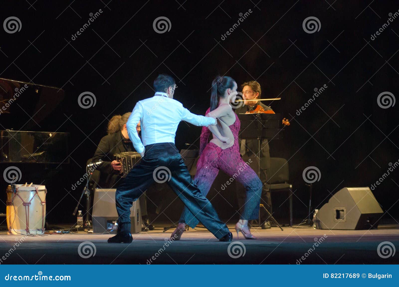 Argentijnse tango redactionele stock afbeelding. Image of heet - 82217689