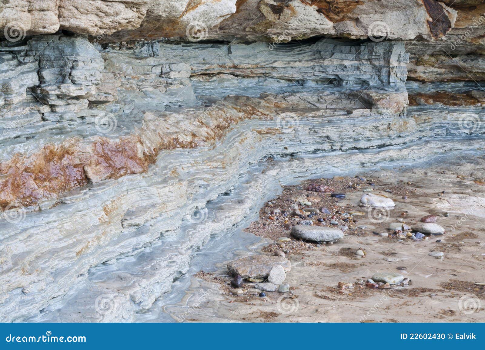 Argile bleu photo stock. Image du chaux, roche, strates - 22602430