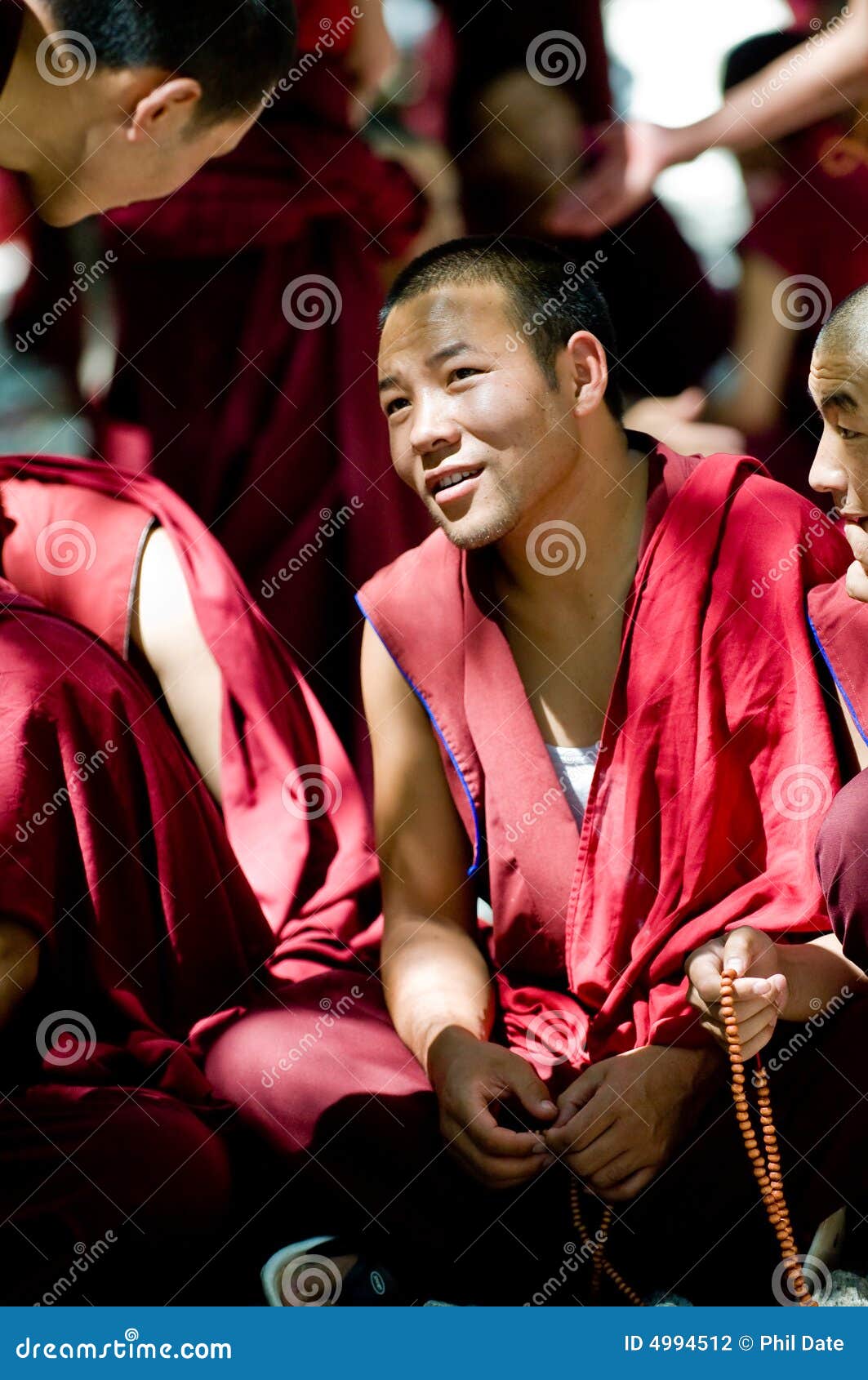 Arguing Monks editorial photography. Image of tibet, religion - 4994512