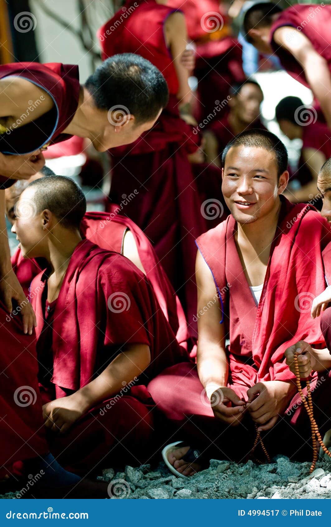Arguing Monks editorial photography. Image of teaching - 4994517