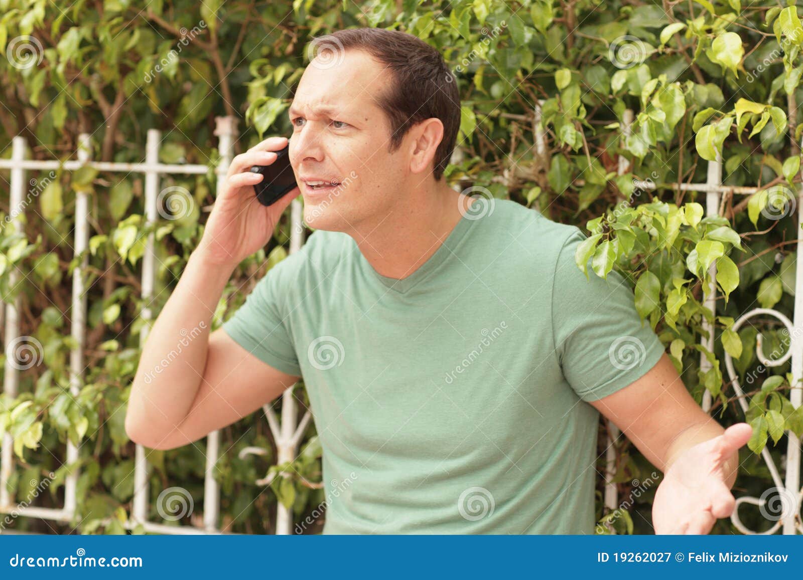 Arguing on the phone stock image. Image of receding, misunderstanding ...