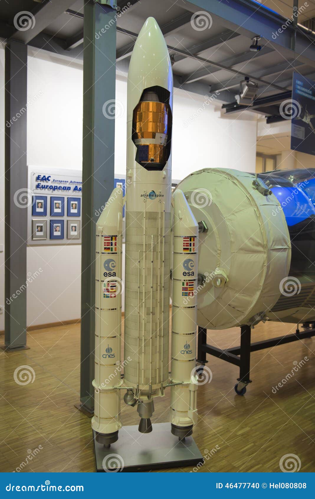 Ariane 5 editorial image. Image of model, astronaut, pilot - 46477740