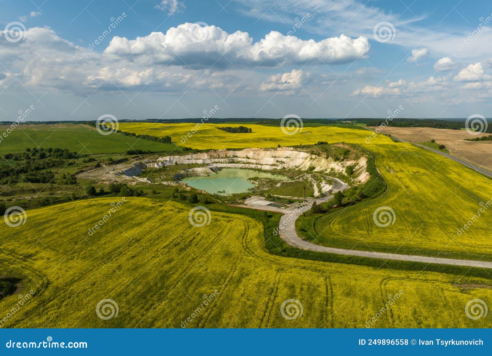 Ariel View Top Pit Night Stock Photos - Free & Royalty-Free Stock ...