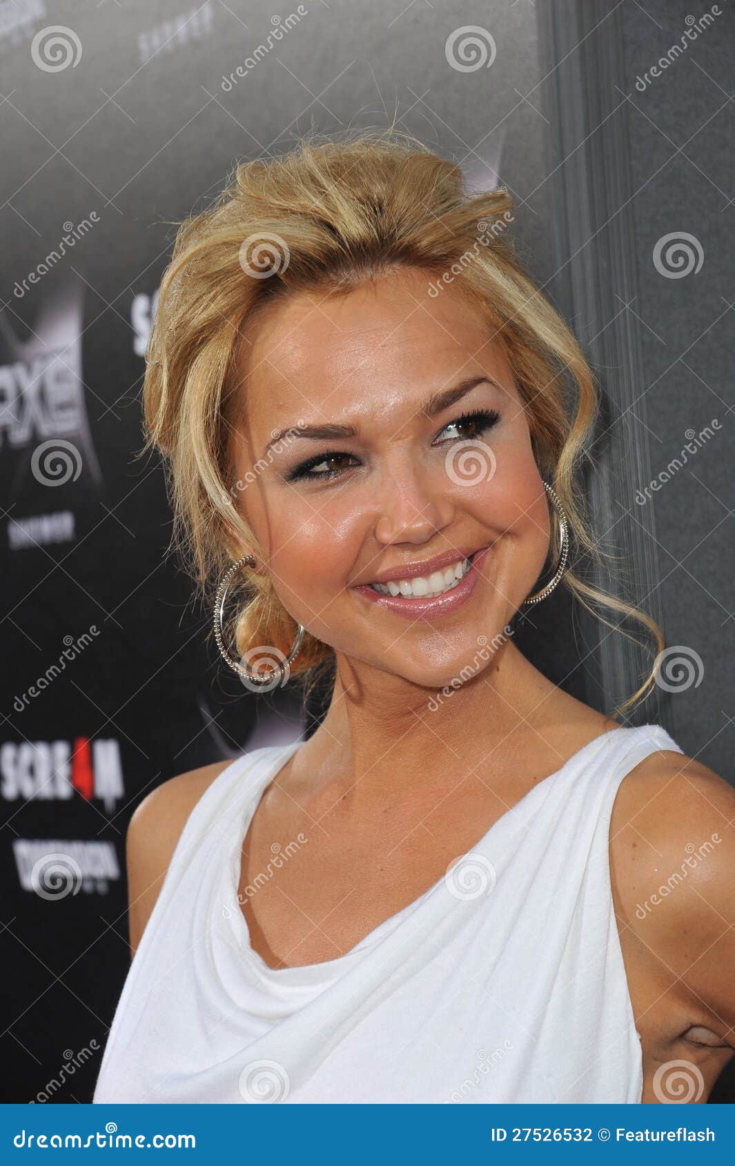 Arielle Kebbel editorial photography. Image of smith - 27526532