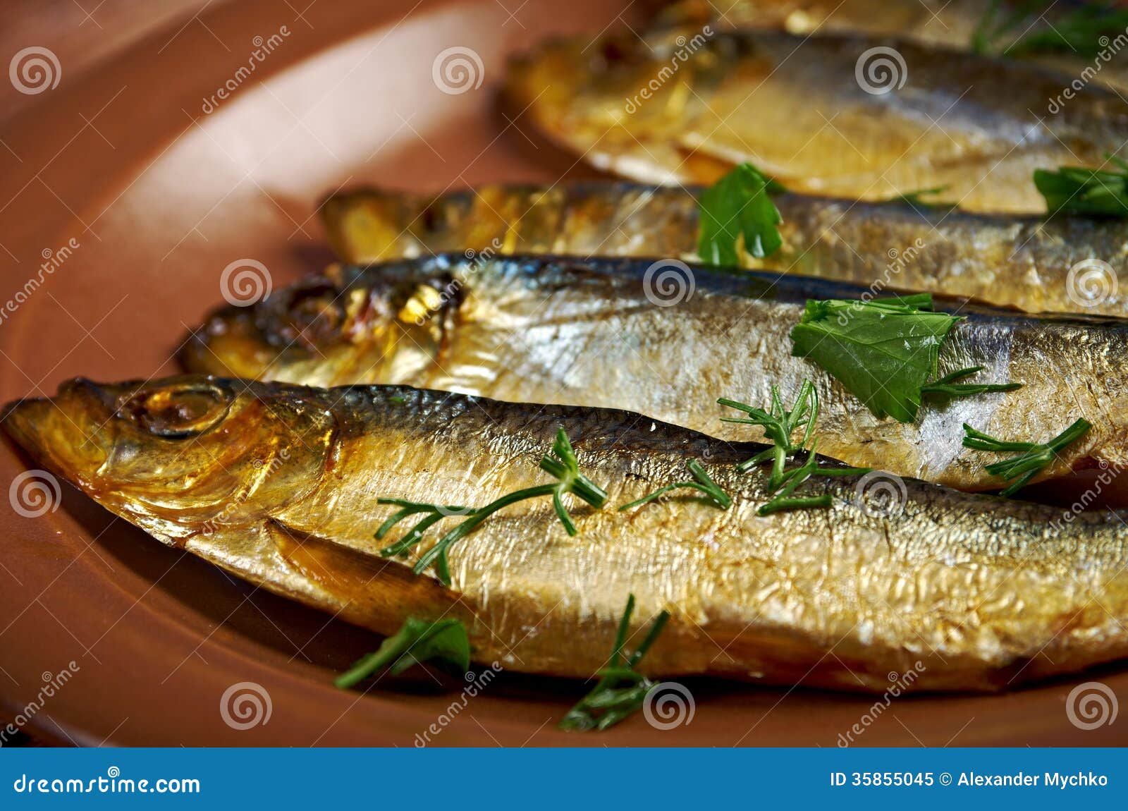 Aringa affumicata immagine stock. Immagine di preparato - 35855045