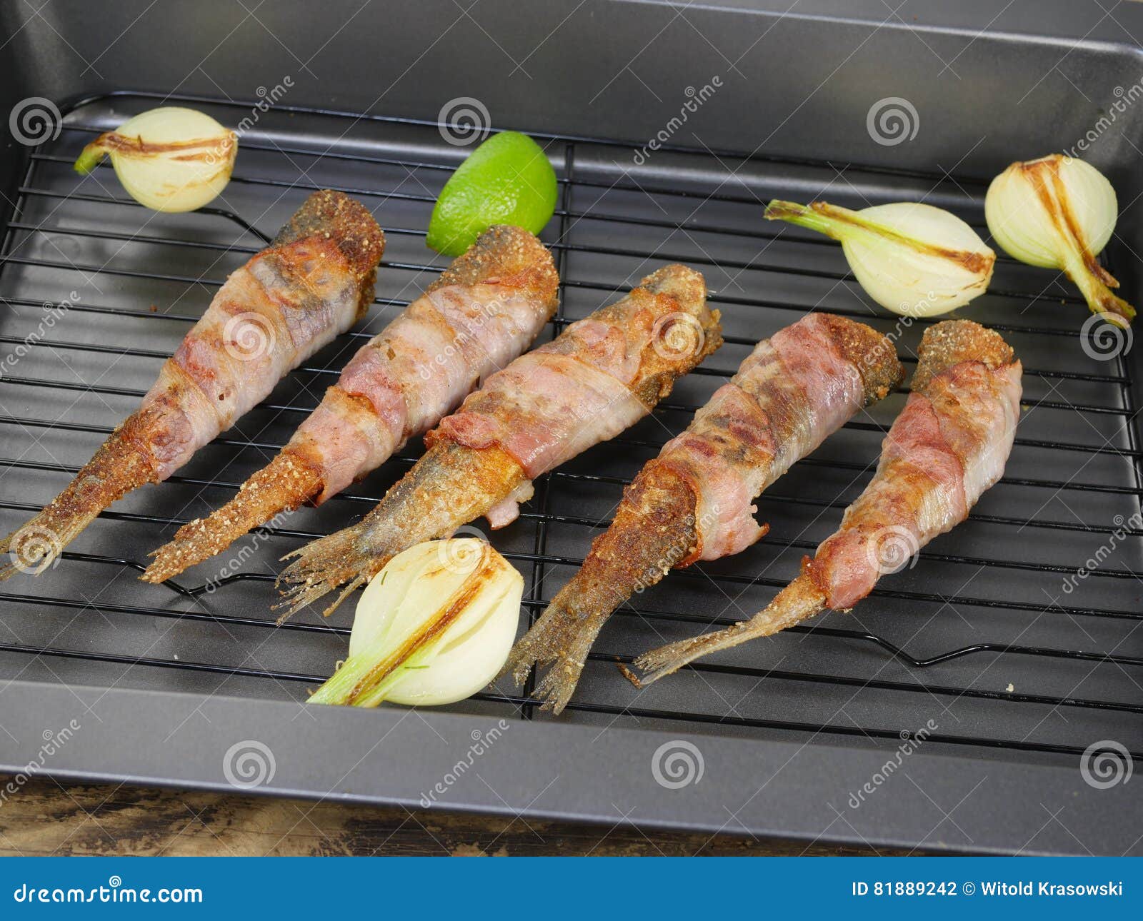 Aringhe Fritte Dei Pesci Sul Piatto Fotografia Stock - Immagine di ...