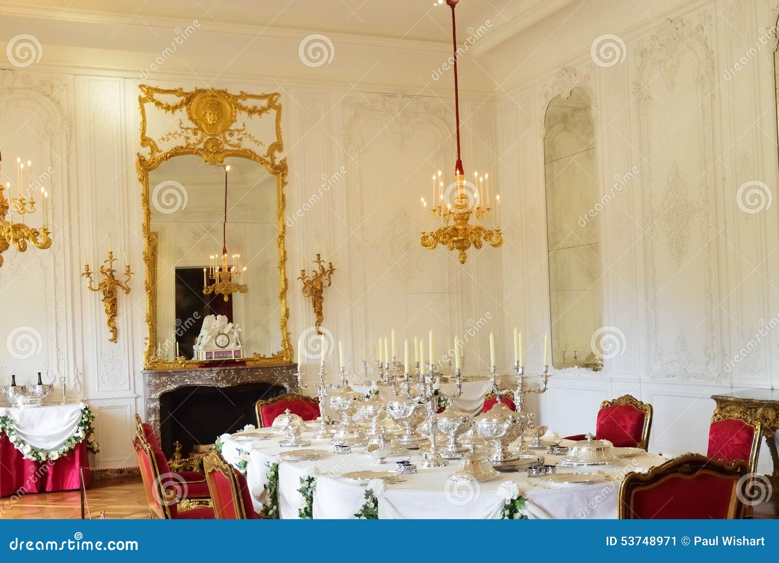 Aristocratic Dining Room in Stately Home Editorial Photo - Image of ...