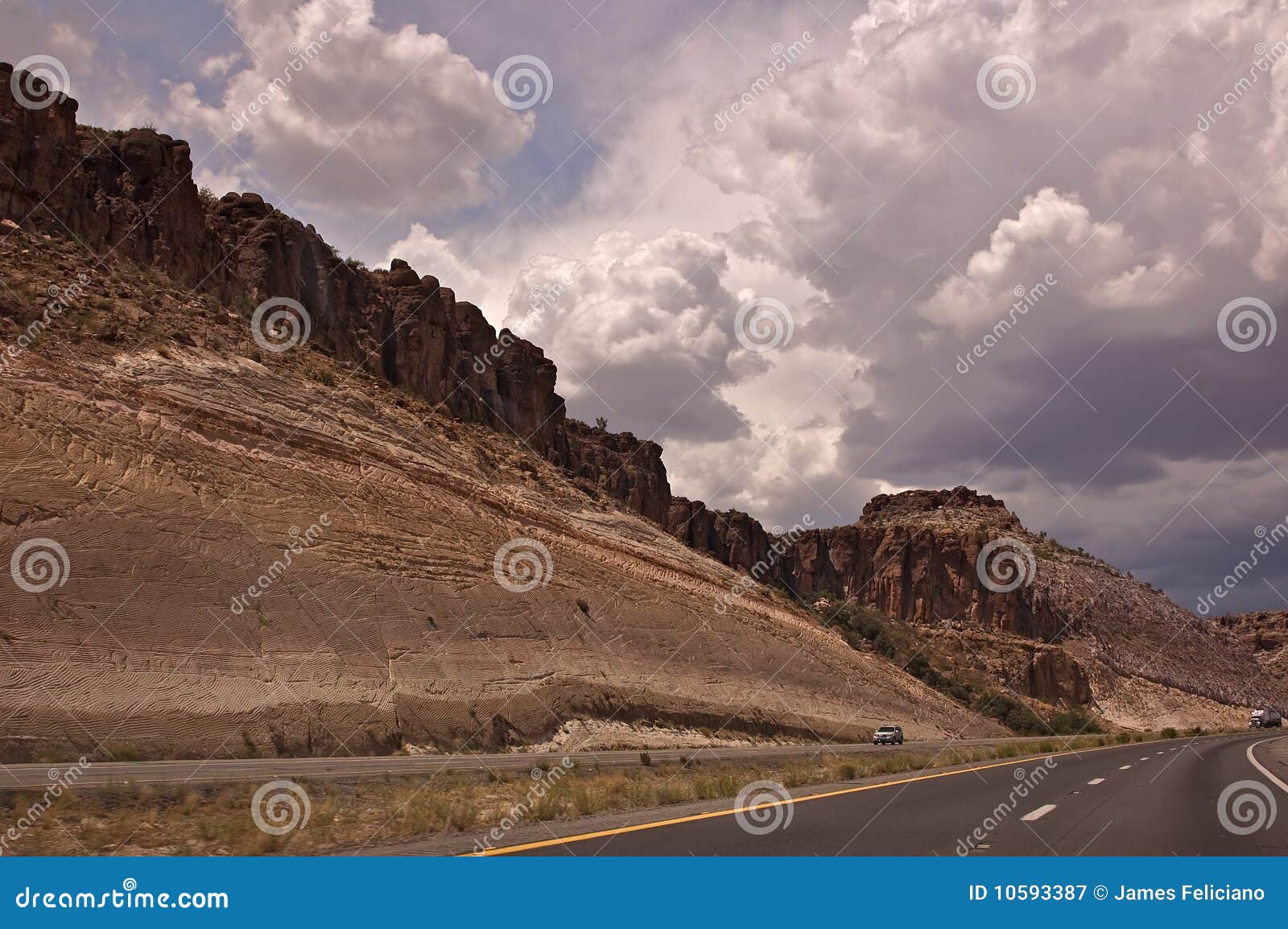 Arizona Highway stock image. Image of travel, cliffs - 10593387
