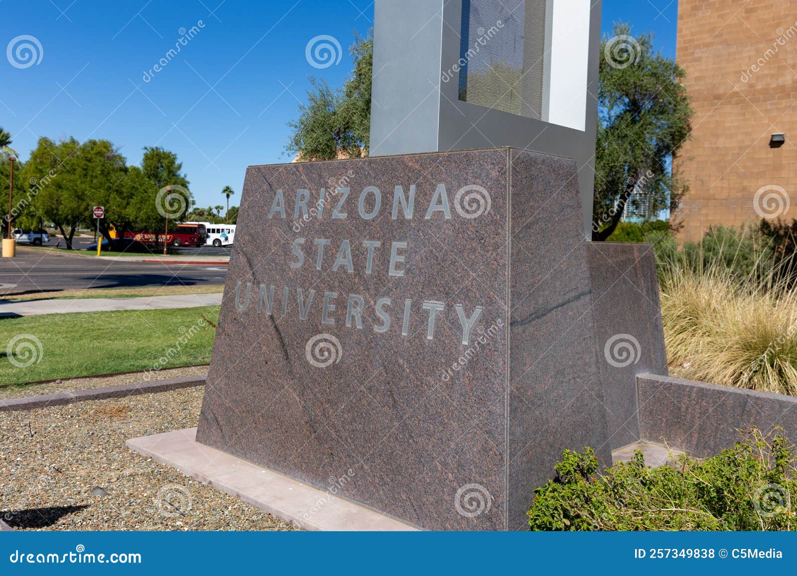 Arizona State University Sign on Campus in Tempe, AZ Editorial Stock ...