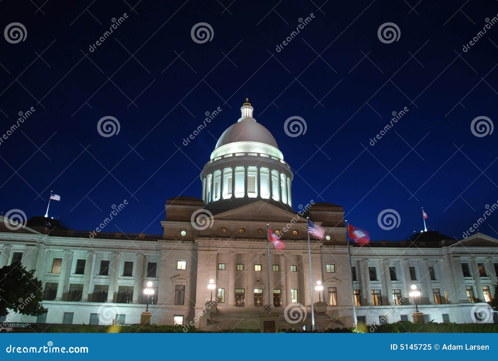 Arkansas State Capitol Building Stock Image - Image of little, lights ...