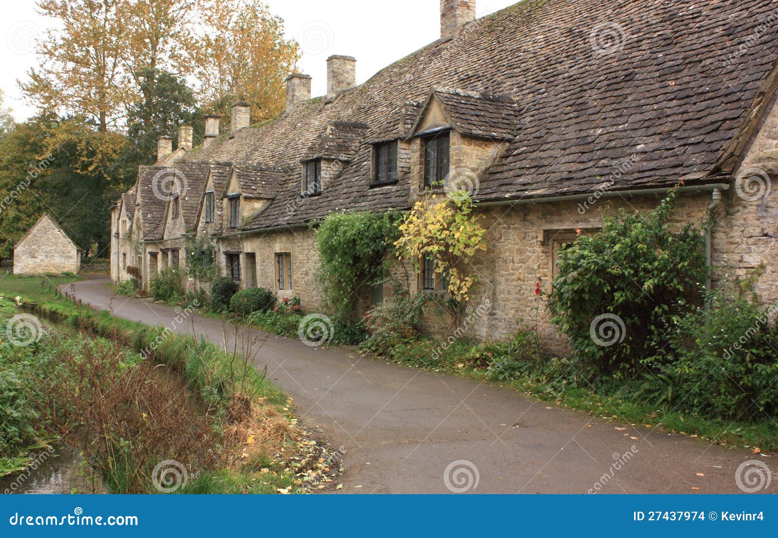 Arlington Row stock photo. Image of gloucestershire, bibury - 27437974