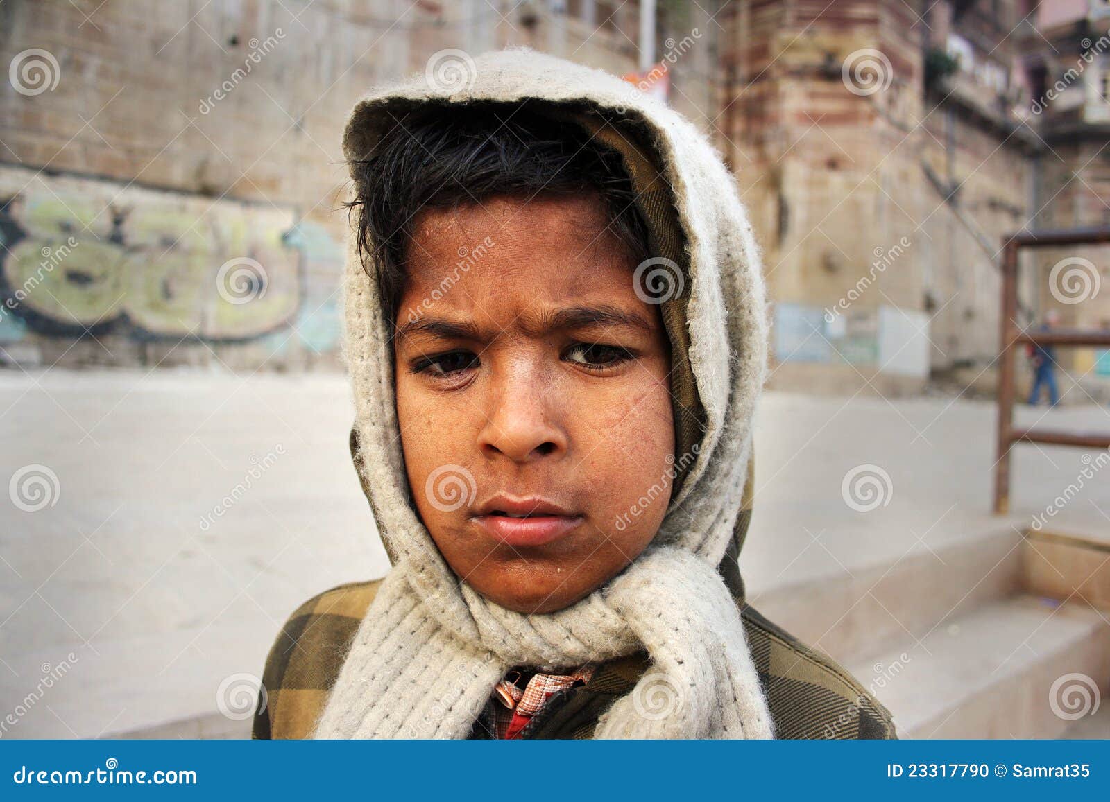 Arme Kinder in Indien redaktionelles bild. Bild von junge - 23317790