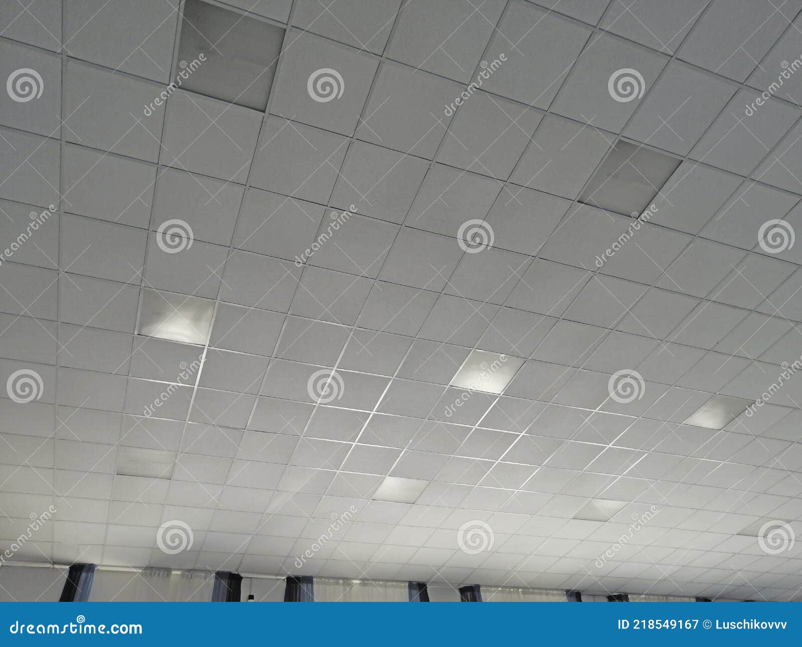 Armstrong Suspended Ceilings and Ceiling Systems in the Great Hall ...