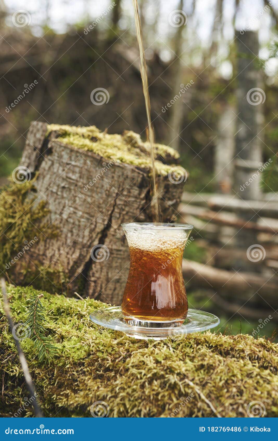 Armudu with pouring tea stock photo. Image of aromatic - 182769486