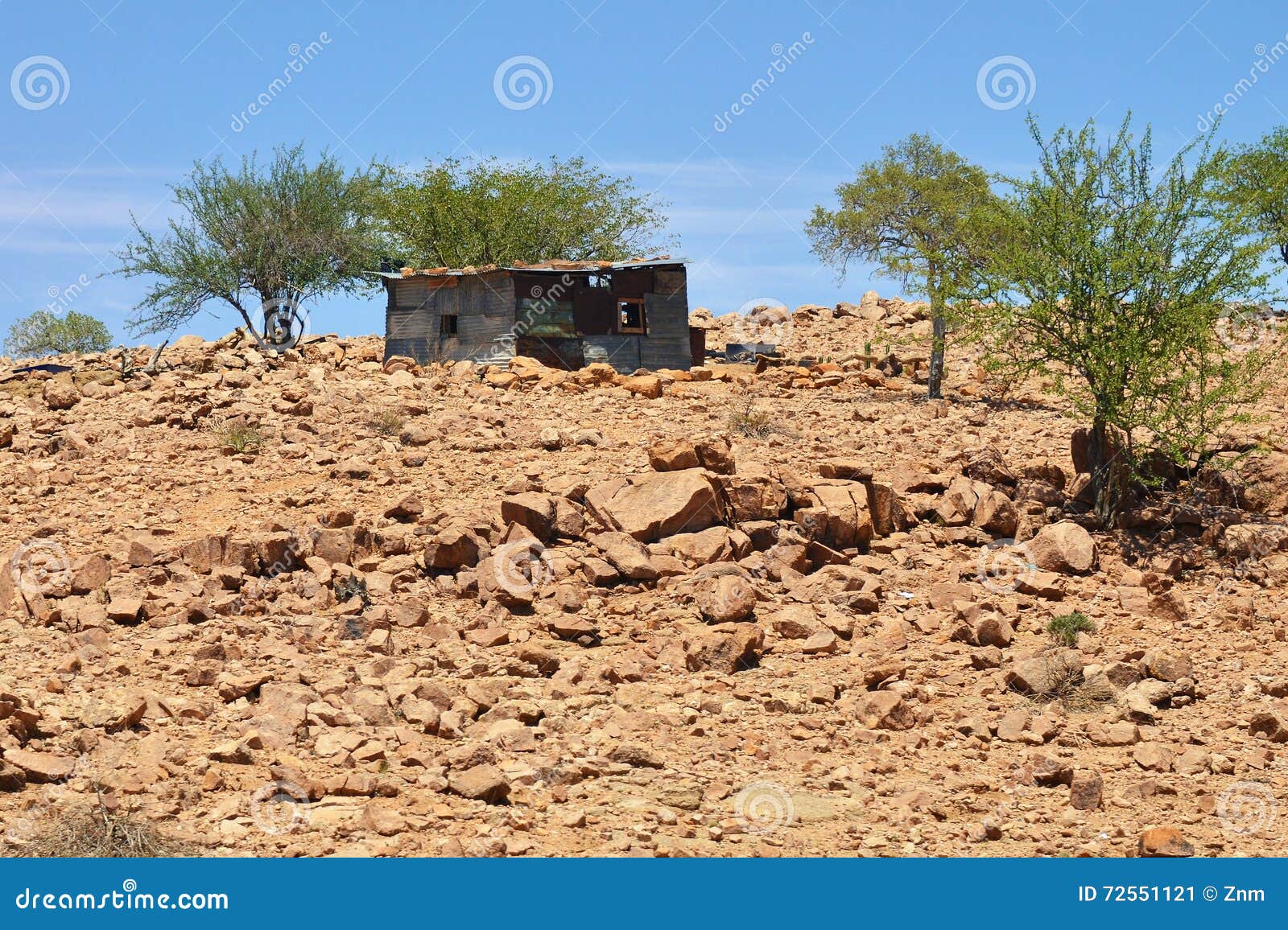Armut in Afrika stockbild. Bild von haupt, vororte, afrikanisch - 72551121