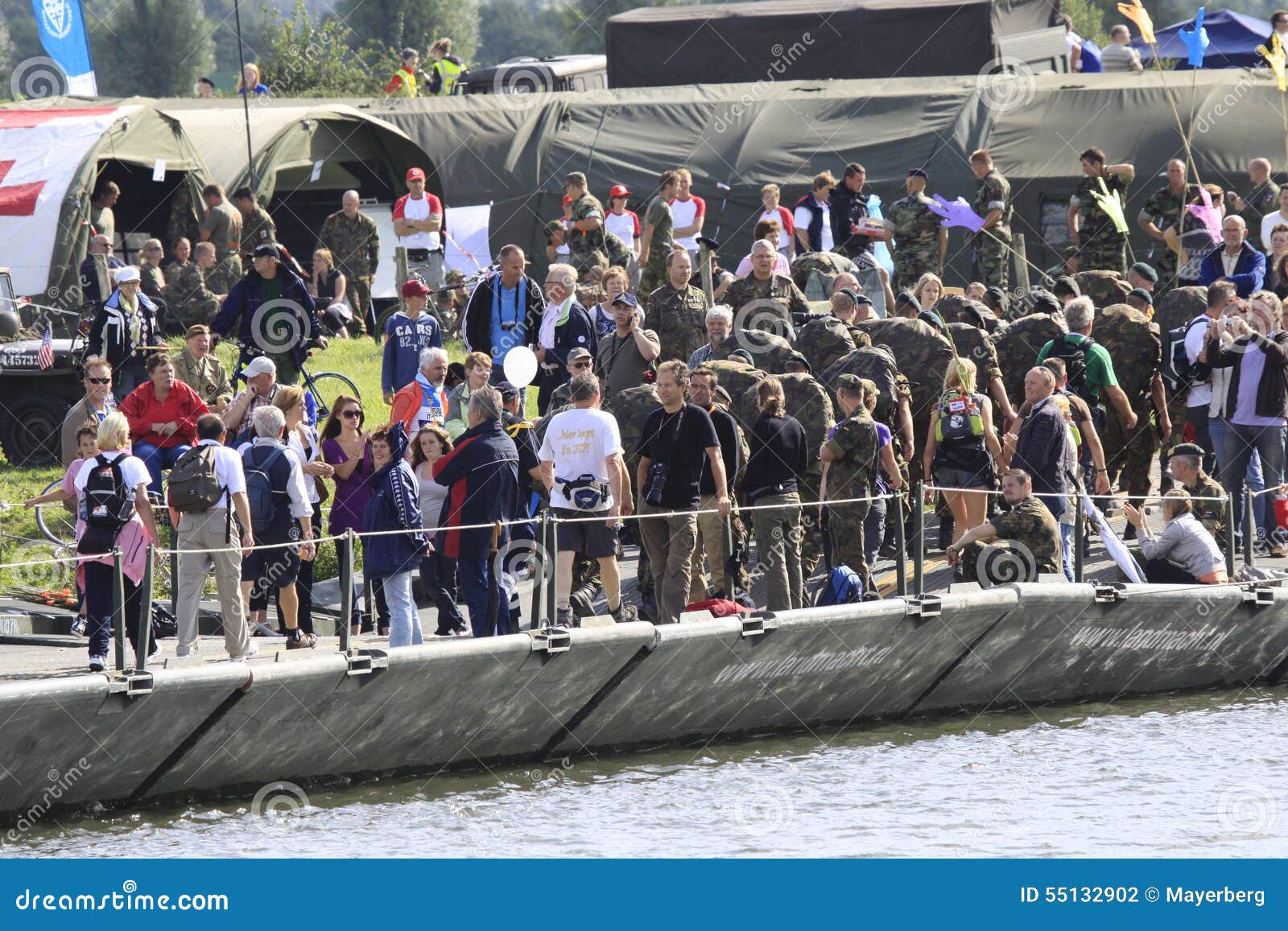 Army of Different Nationalities Walks with Four-day Walking Event ...