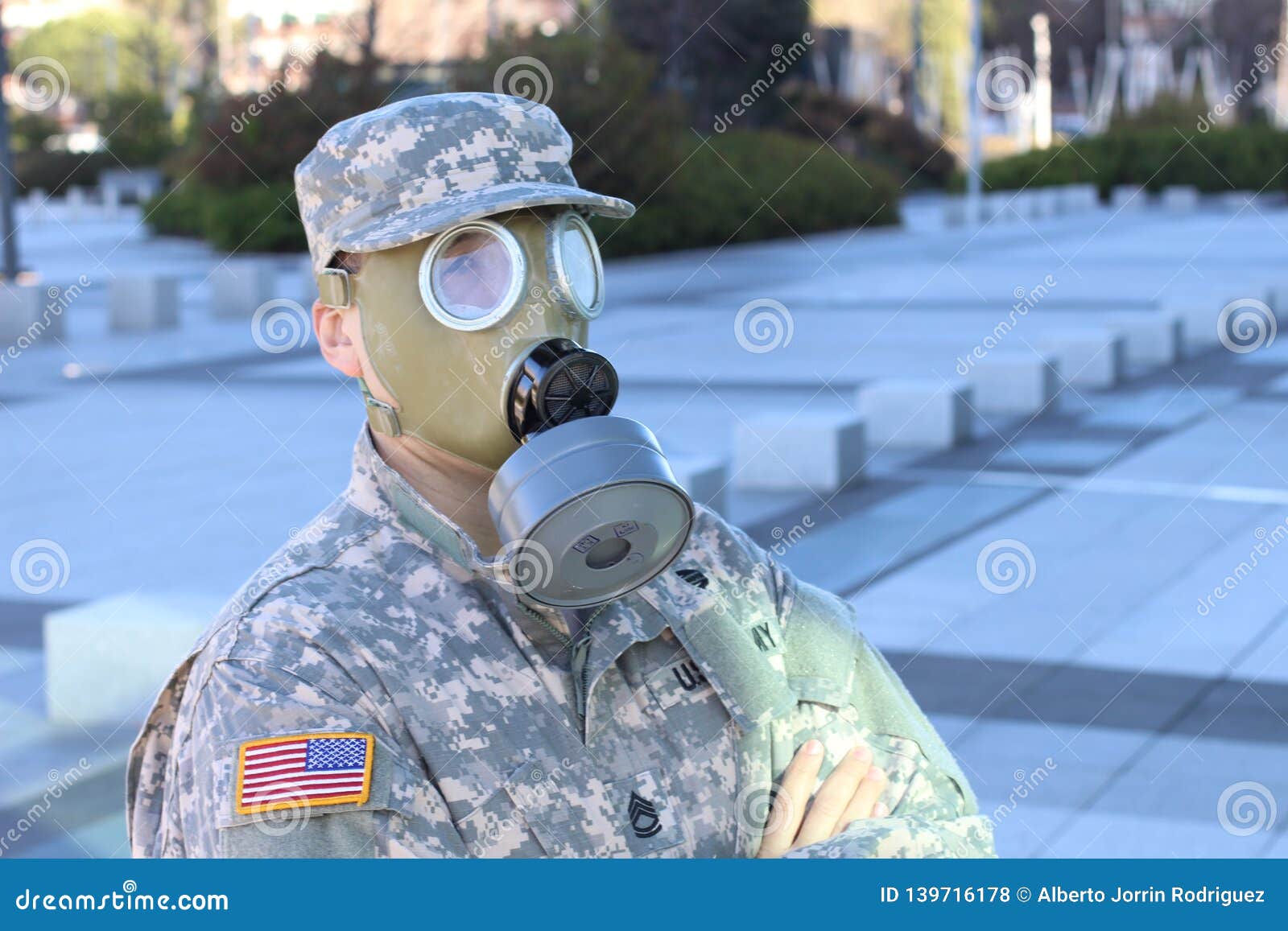 Army soldier with gas mask stock photo. Image of camouflage - 139716178