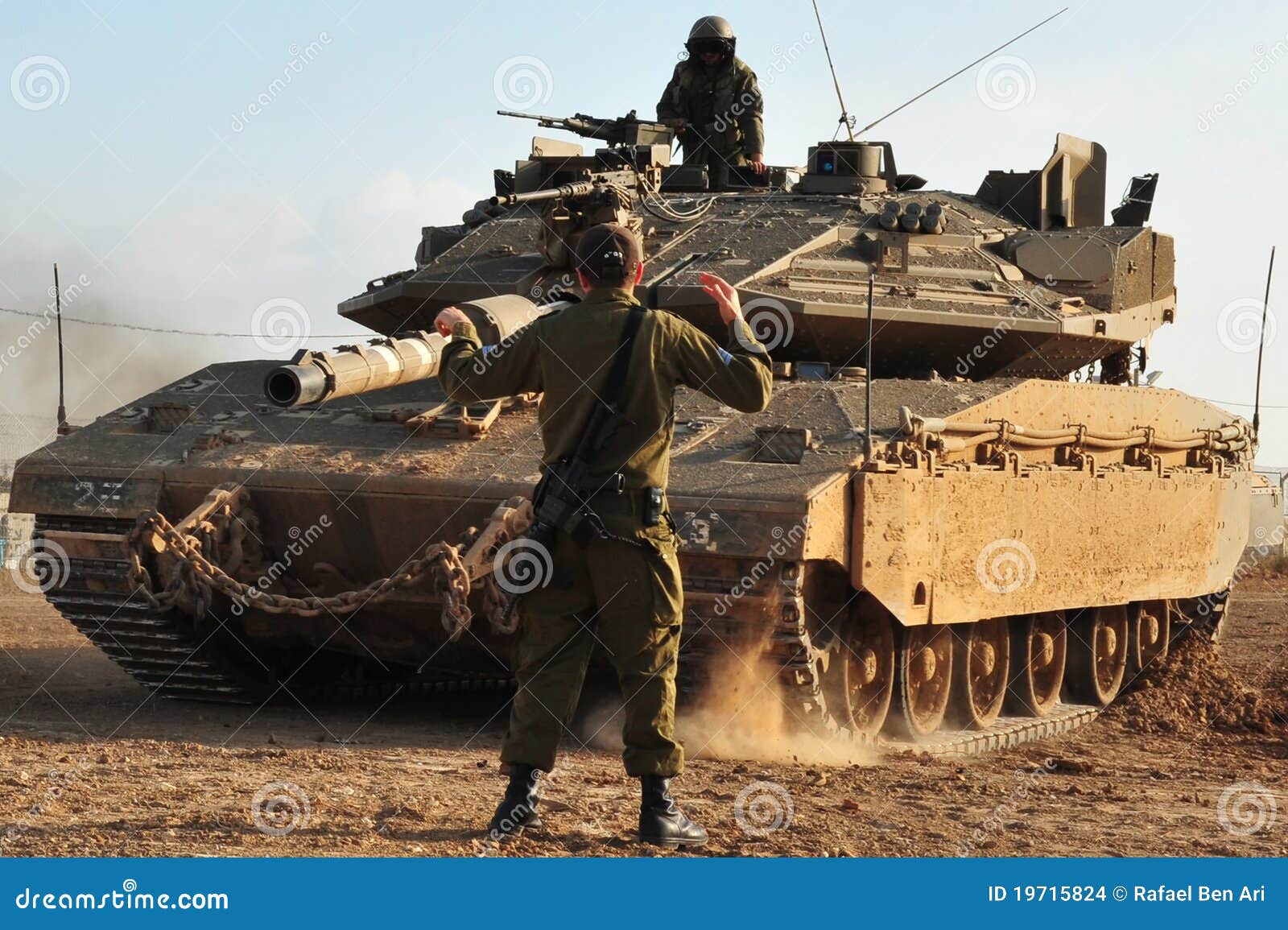 Army Soldier and Tank editorial stock image. Image of middle - 19715824