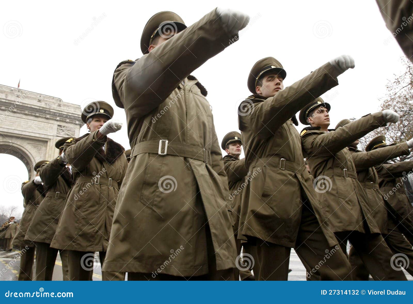 Army soldiers in formation editorial photography. Image of infantry ...