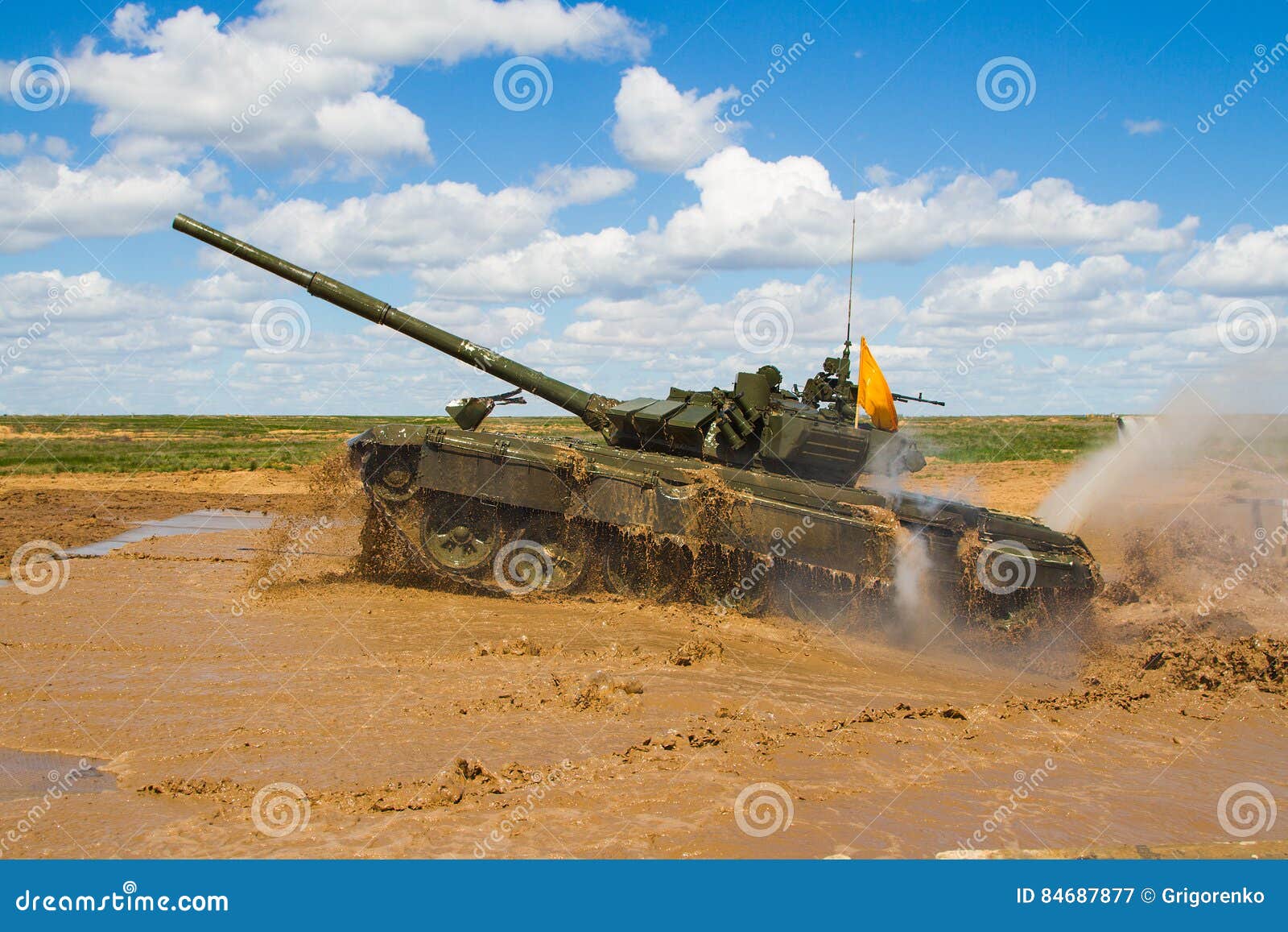Army Tank Crosses the Water Obstacle Stock Image - Image of battlefield ...