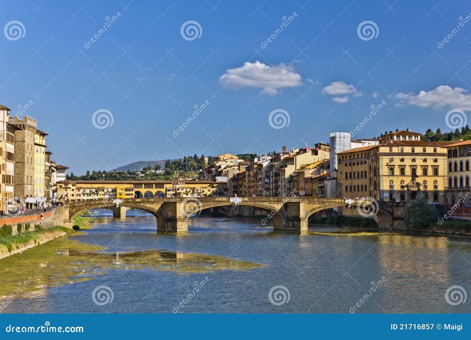 Arno-Fluss in Italien stockbild. Bild von arno, italienisch - 21716857