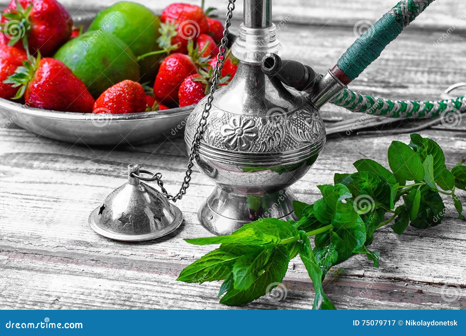 Aroma Con Sabor a Fruta De Shisha Imagen de archivo - Imagen de ...