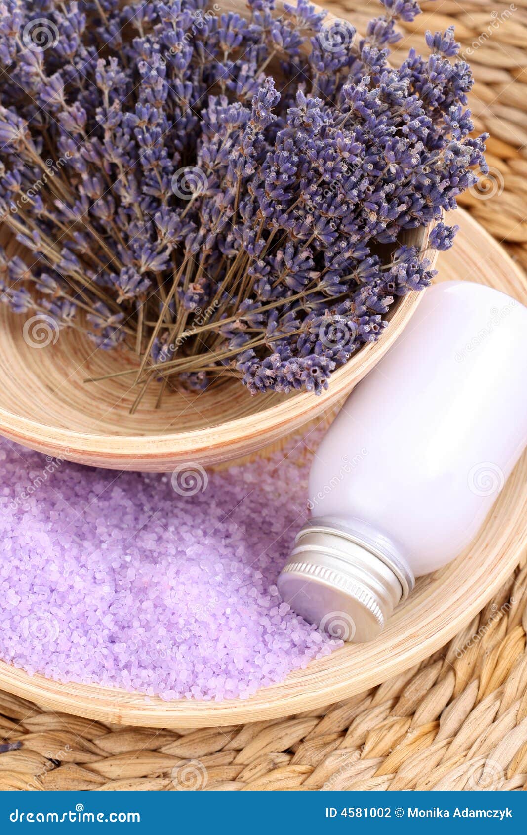 Aromatic lavender bath stock photo. Image of salt, hygiene - 4581002
