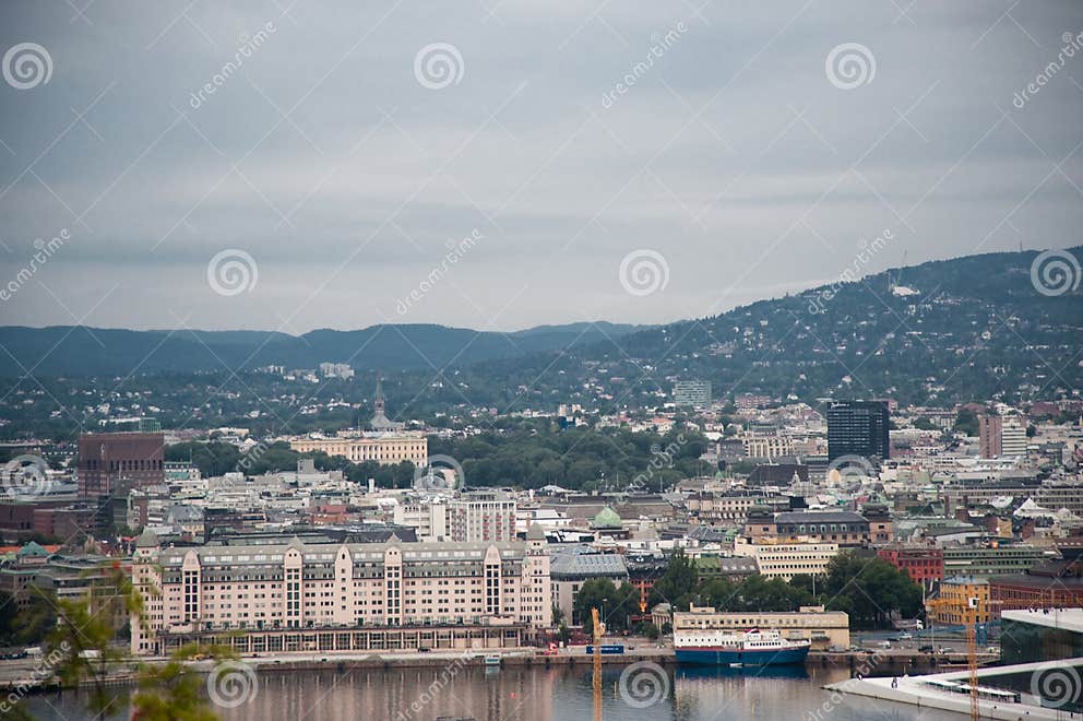 Arquitectura Da Cidade De Oslo Imagem de Stock - Imagem de cenas ...