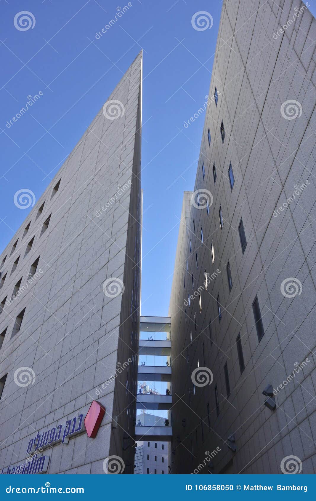 Arquitectura Moderna En Haifa, Israel Imagen editorial - Imagen de ...