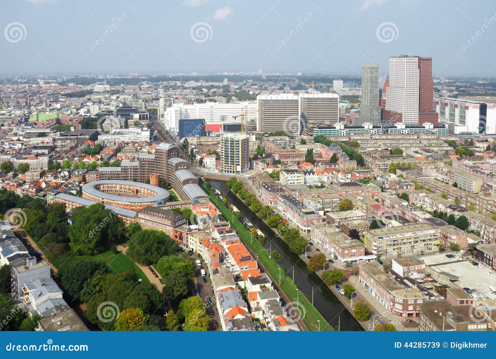Arquitetura Da Cidade De Haia Imagem de Stock - Imagem de telhado ...