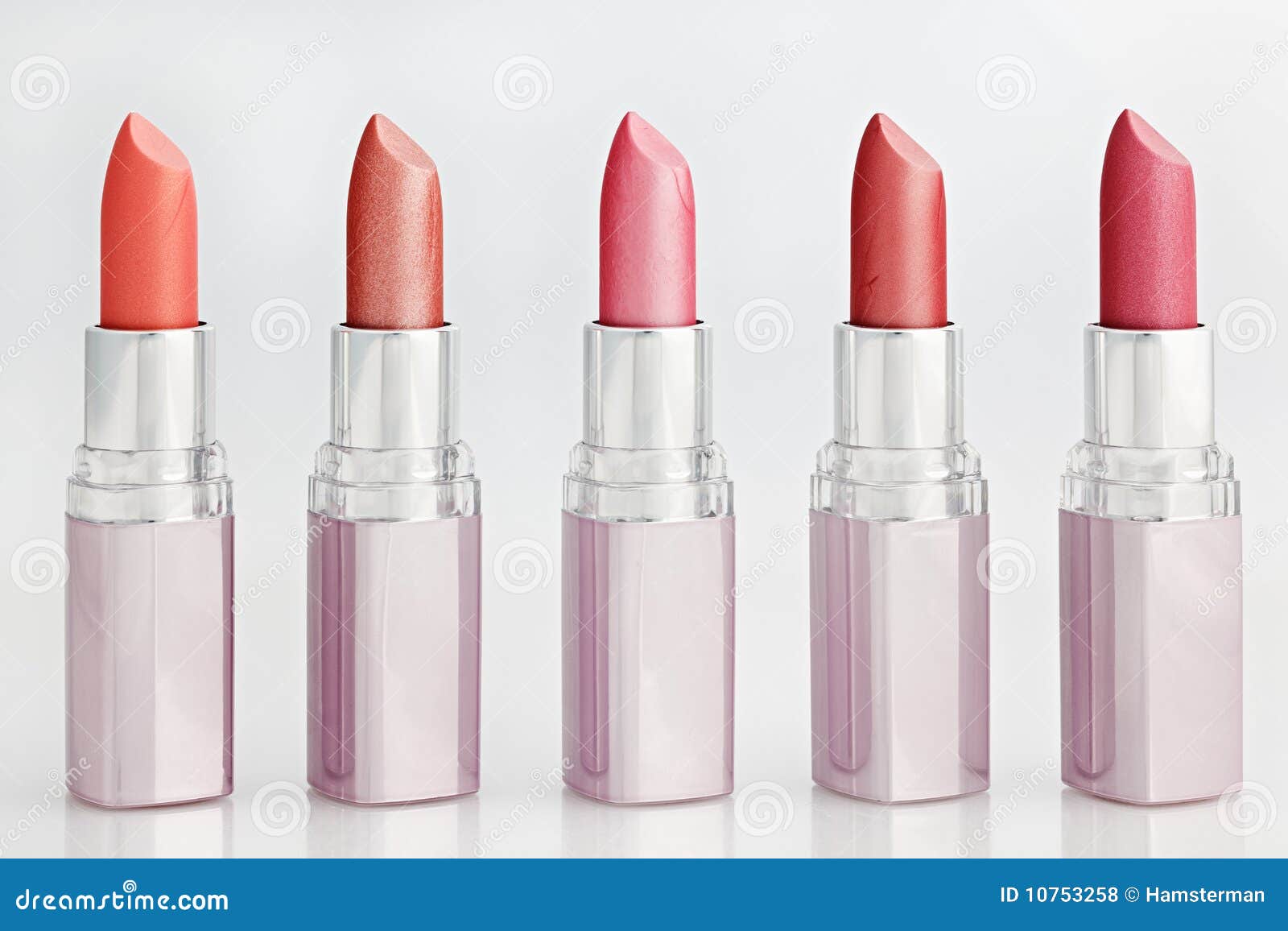 Arranged Color Isolated Line Lipsticks White 库存照片 - 图片 包括有 关闭, 豪华: 10753258