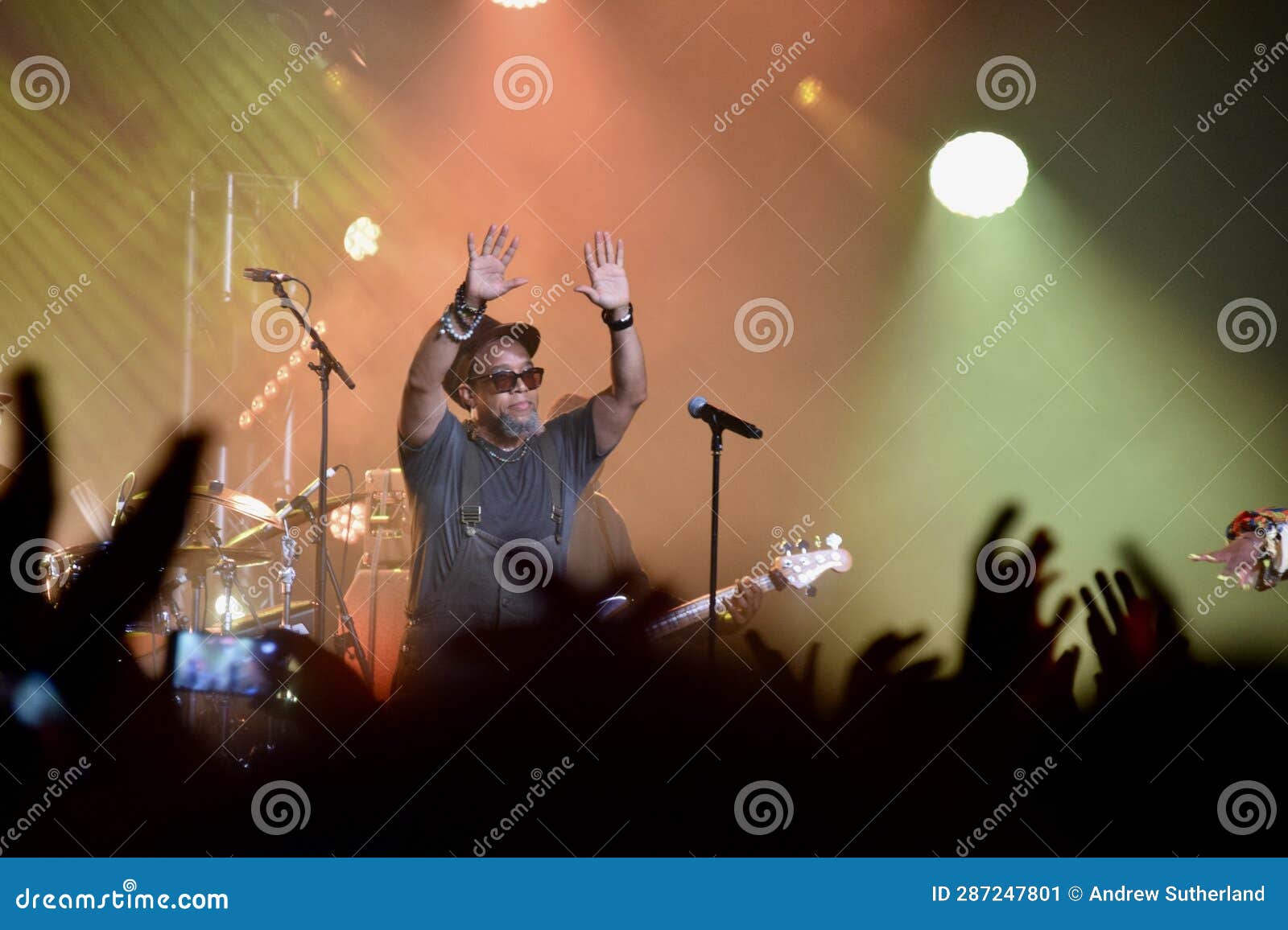 Speech and Arrested Development Live on Stage at the 2023 Cambridge ...