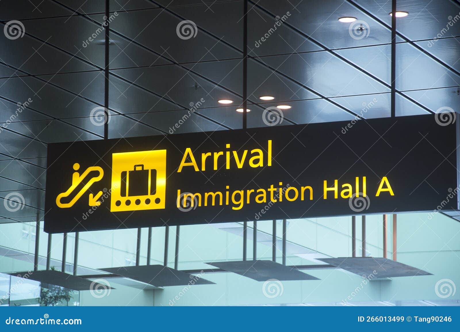 Arrival Sign Inside the Changi Airport, Singapore Editorial Stock Image ...