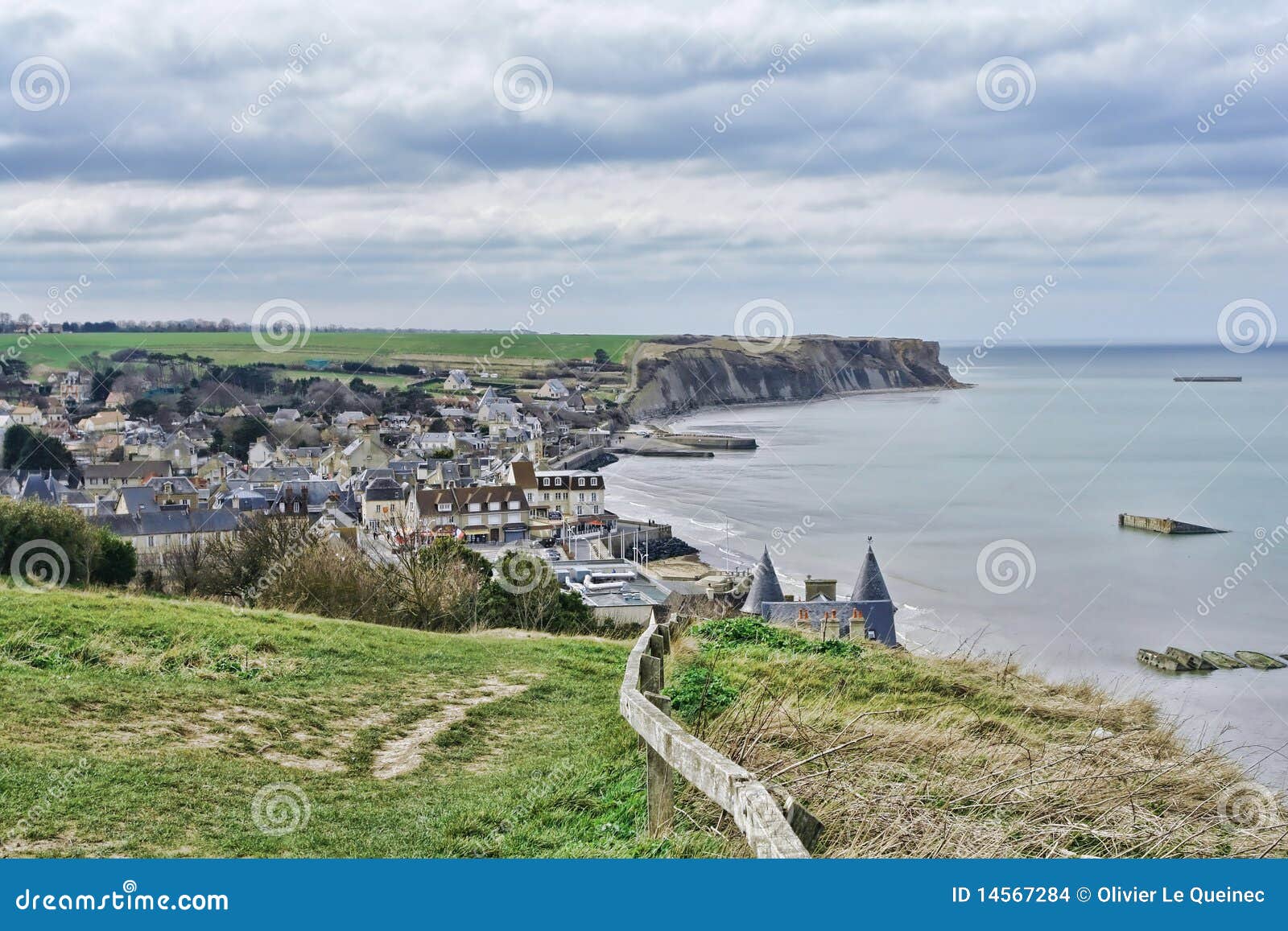 Arromanches-les-Bains in Normandia Francia Fotografia Stock - Immagine ...