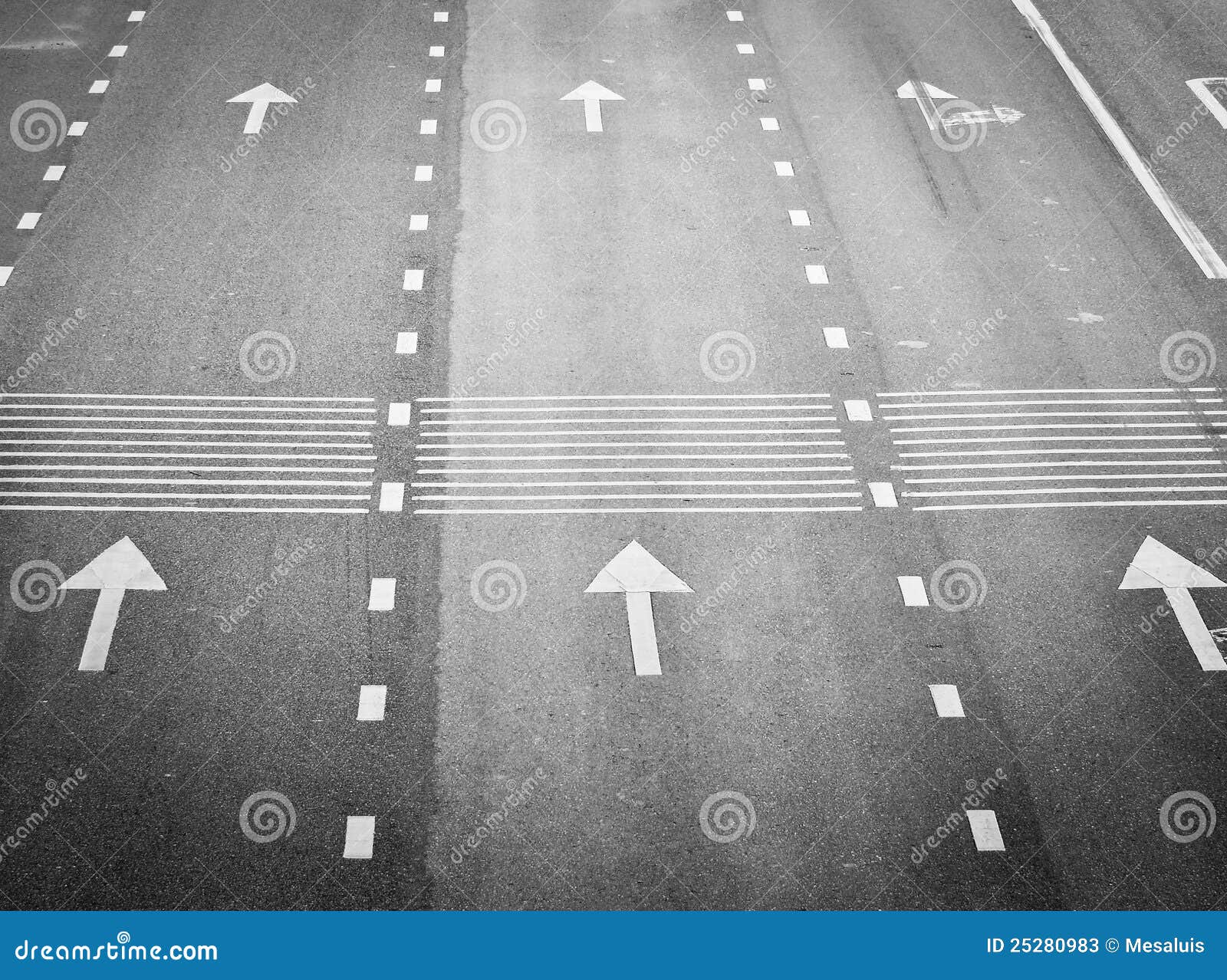 Arrow sign on the road stock image. Image of city, forward - 25280983