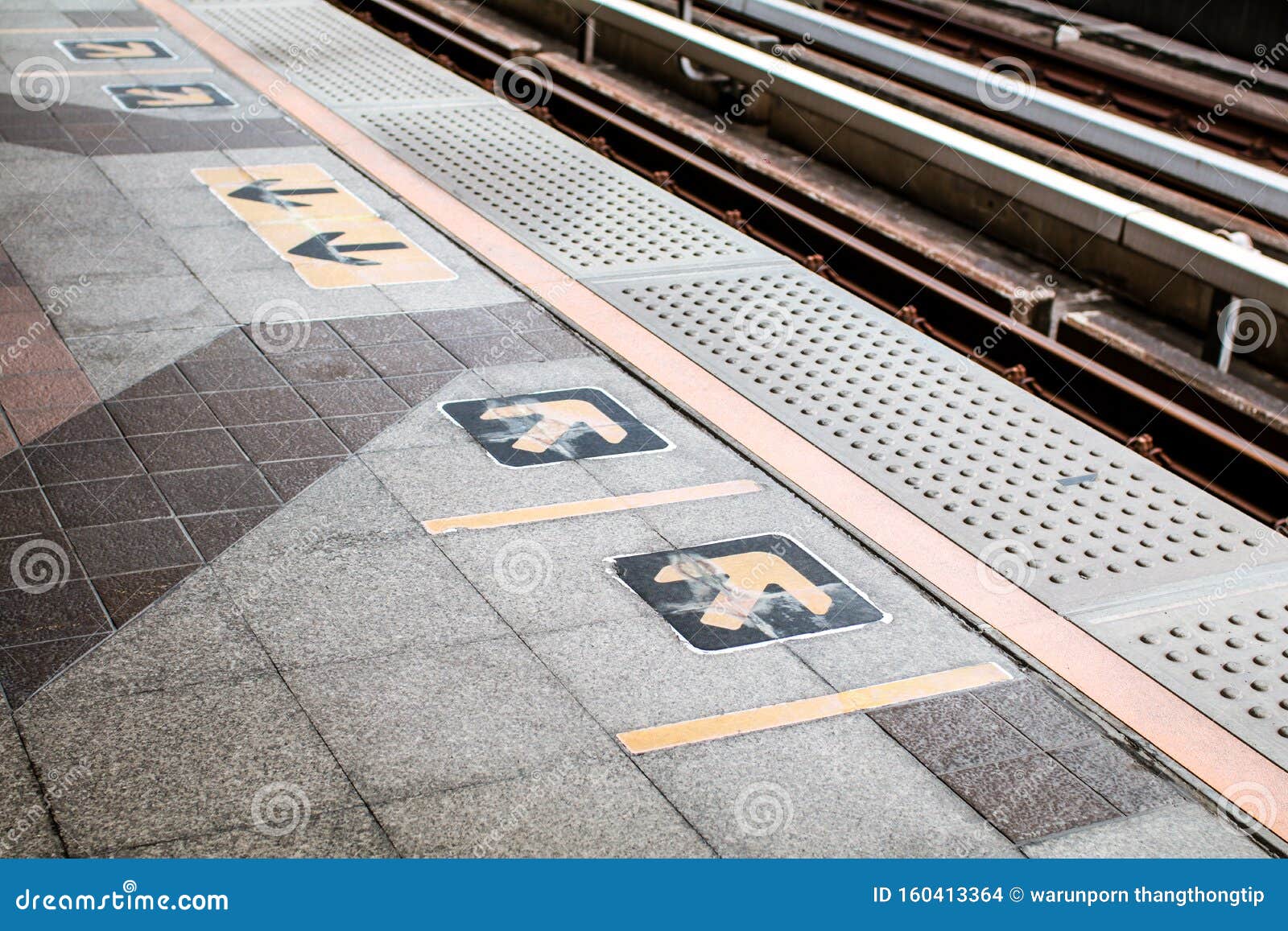 Arrow Symbol or Sign on Platform in the Queue Waiting for the Skytrain ...