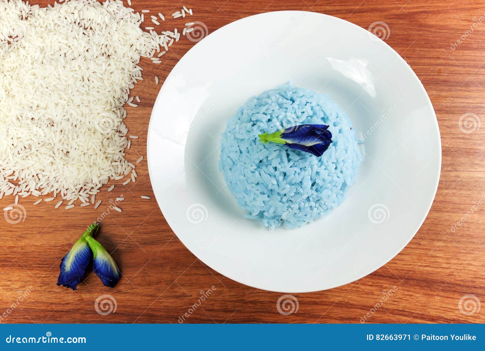 Arroz azul feito cozimento imagem de stock. Imagem de verde - 82663971