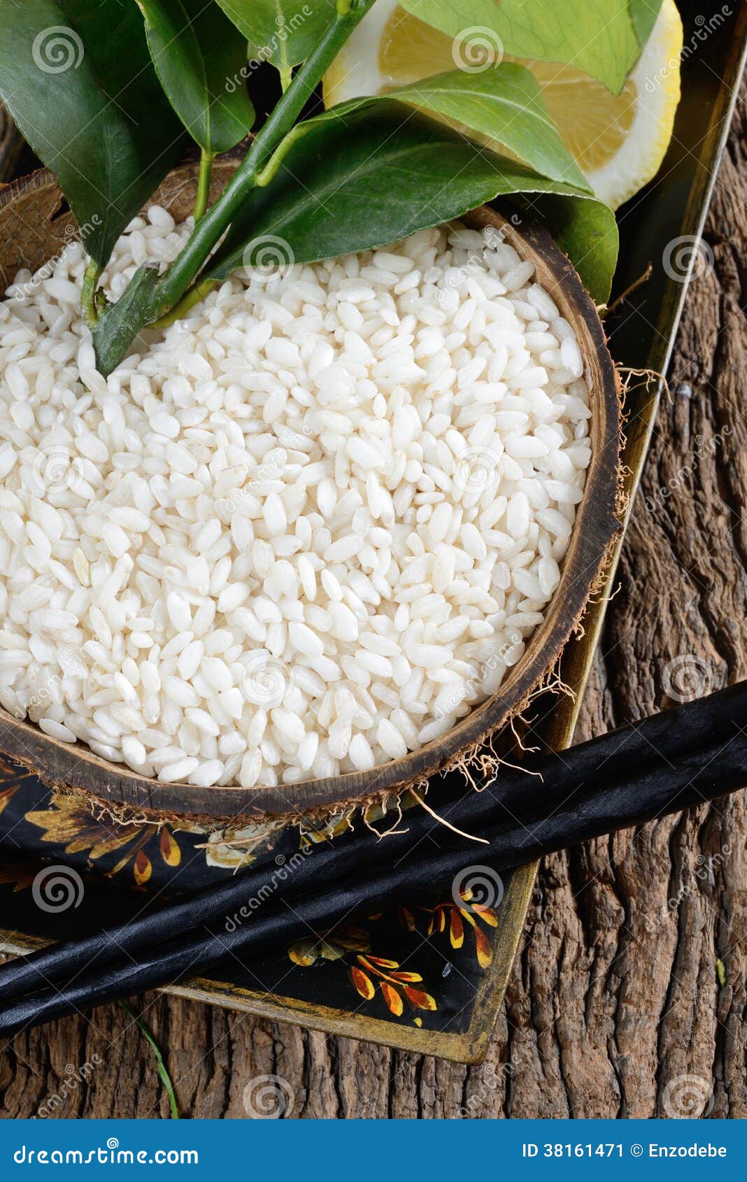 Arroz crudo imagen de archivo. Imagen de crudo, alimento - 38161471