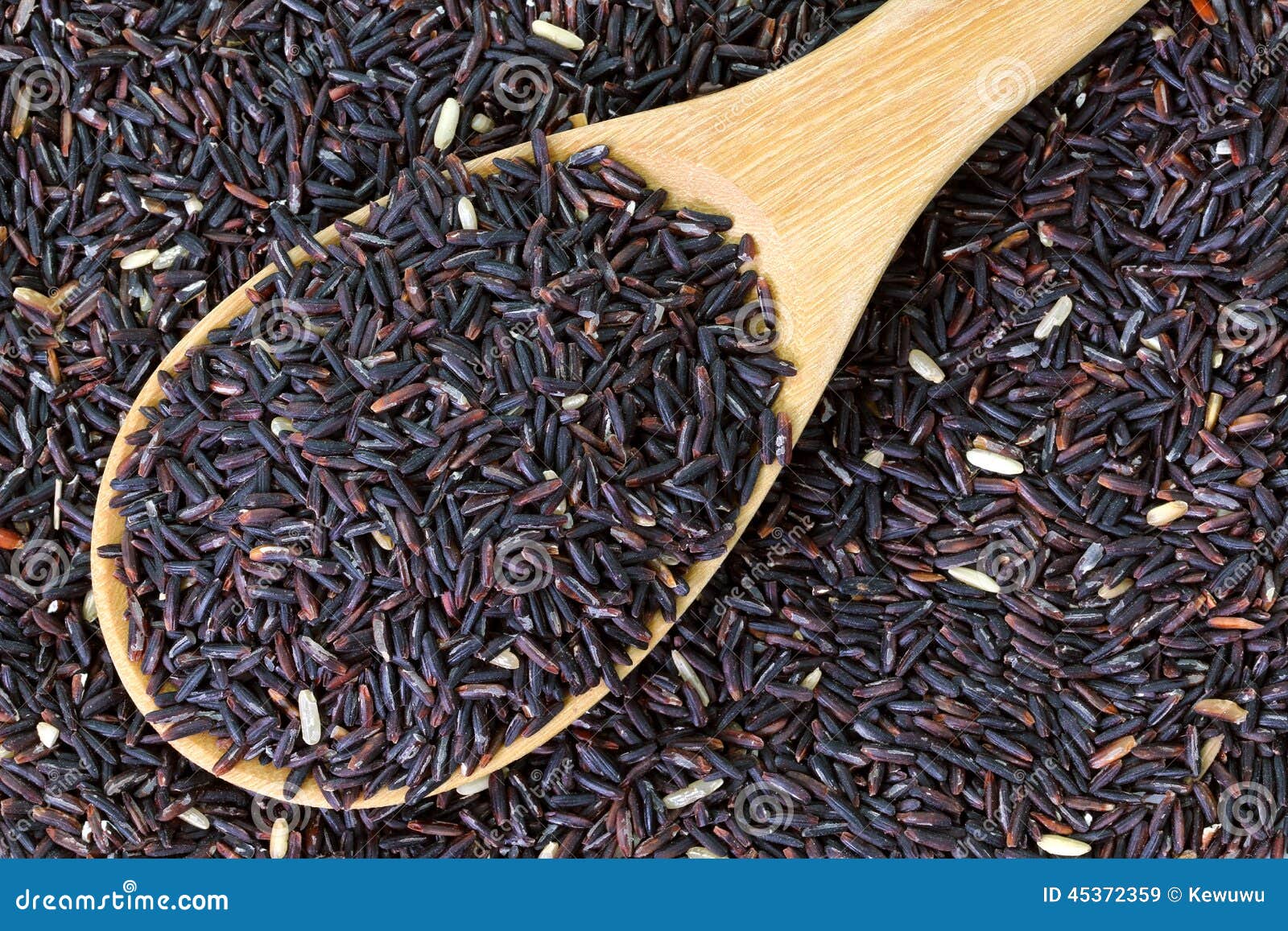 Arroz Roxo Cru De Riceberry Imagem de Stock - Imagem de nave, orgânico ...