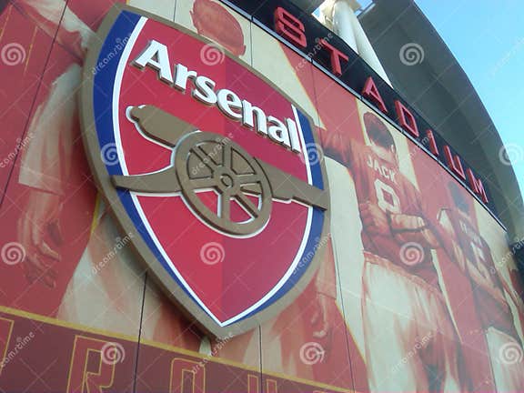 Arsenal Logo editorial photography. Image of milan, stadium - 15386132